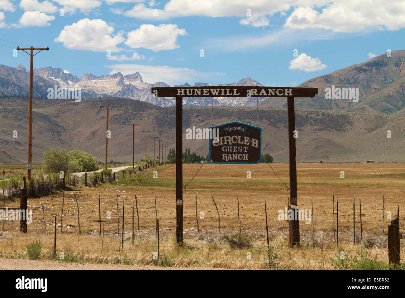 Hunewill guest ranch sign (western ranch vacation) Bridgeport Valley ...