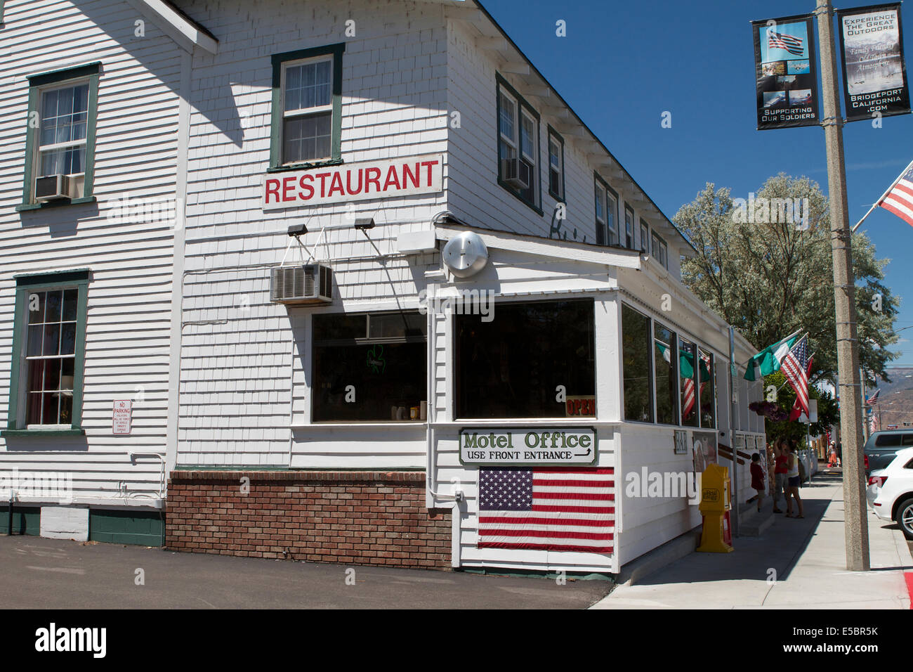 The Bridgeport Inn motel exterior sign to front office entrance in ...