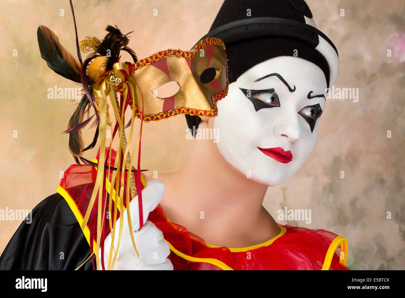 Pierrot Mask High Resolution Stock Photography and Images - Alamy