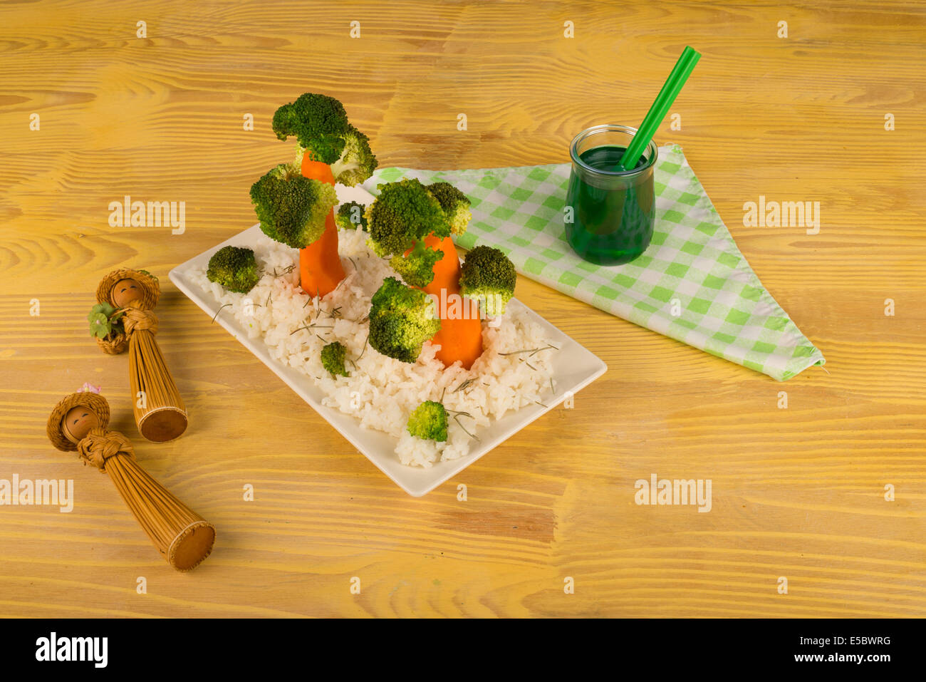 Healthy vegetables arranged as trees, creative kid food Stock Photo - Alamy