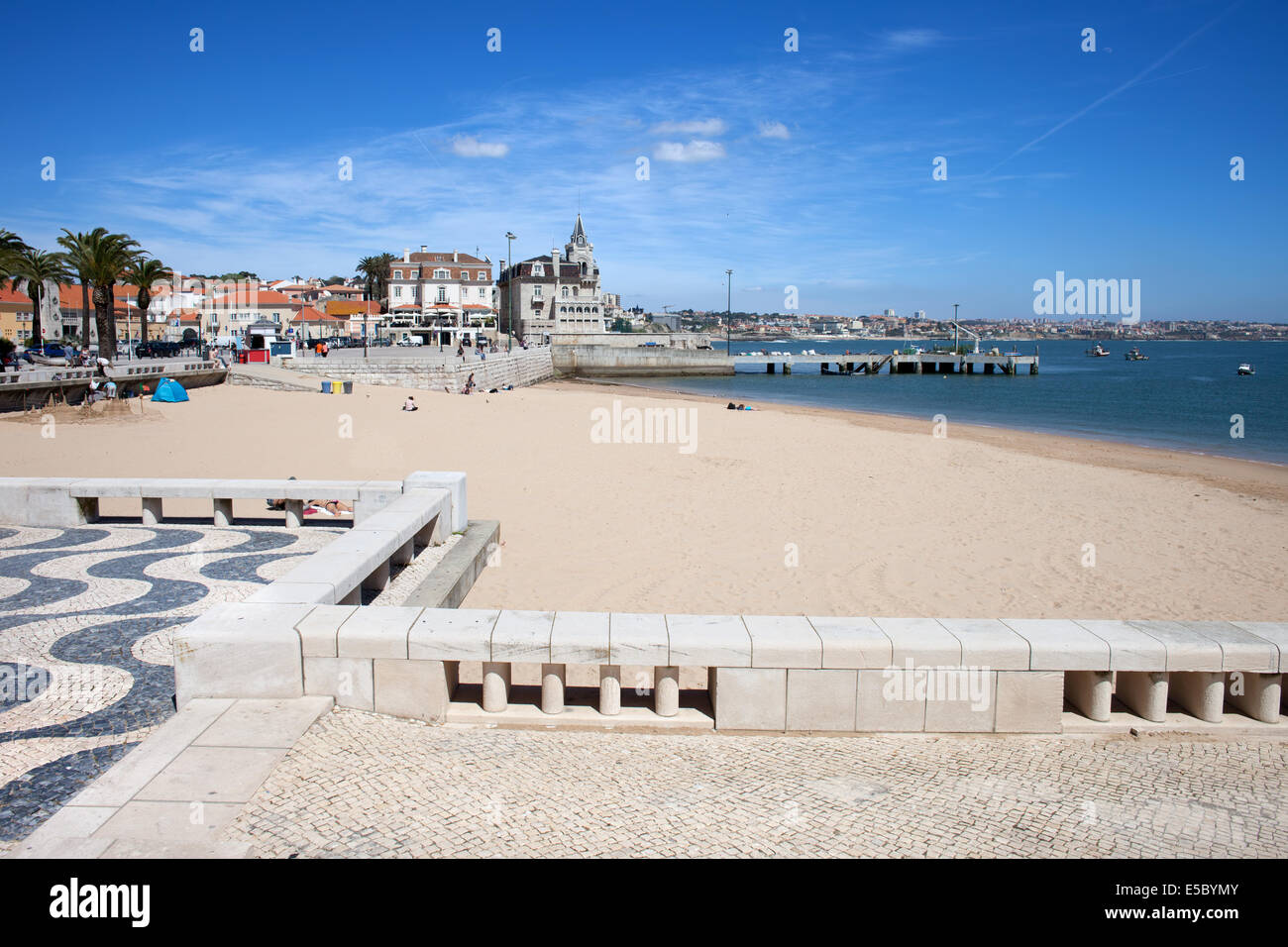 Promenade in resort hi-res stock photography and images - Alamy