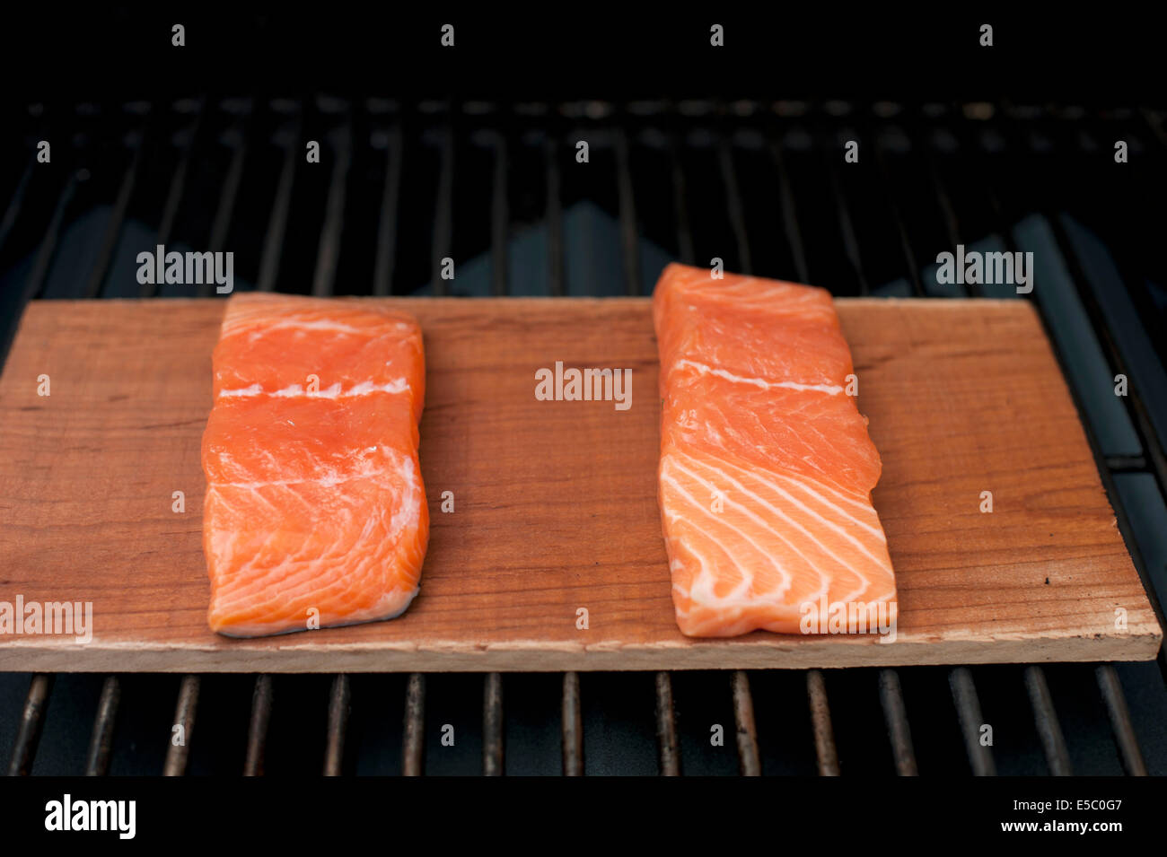 Alaskan salmon fillets hi-res stock photography and images - Alamy