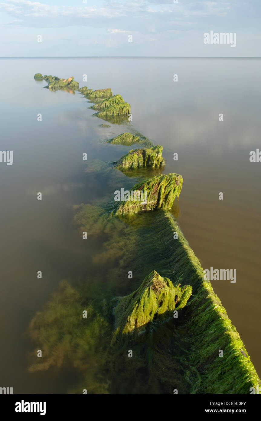 Wreck fishing boat hi-res stock photography and images - Alamy