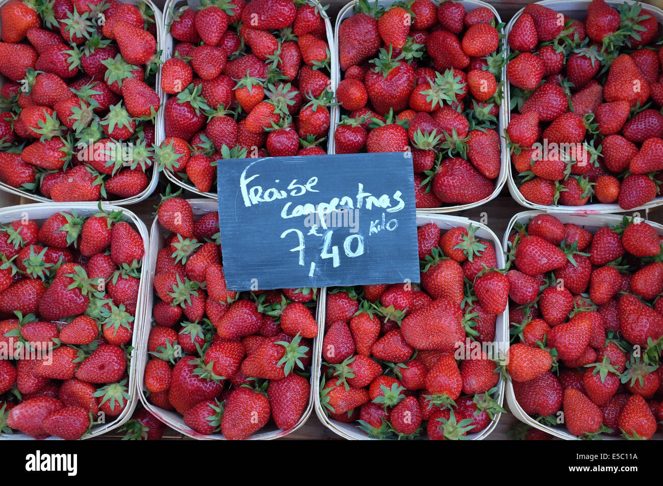 French strawberries hi-res stock photography and images - Alamy