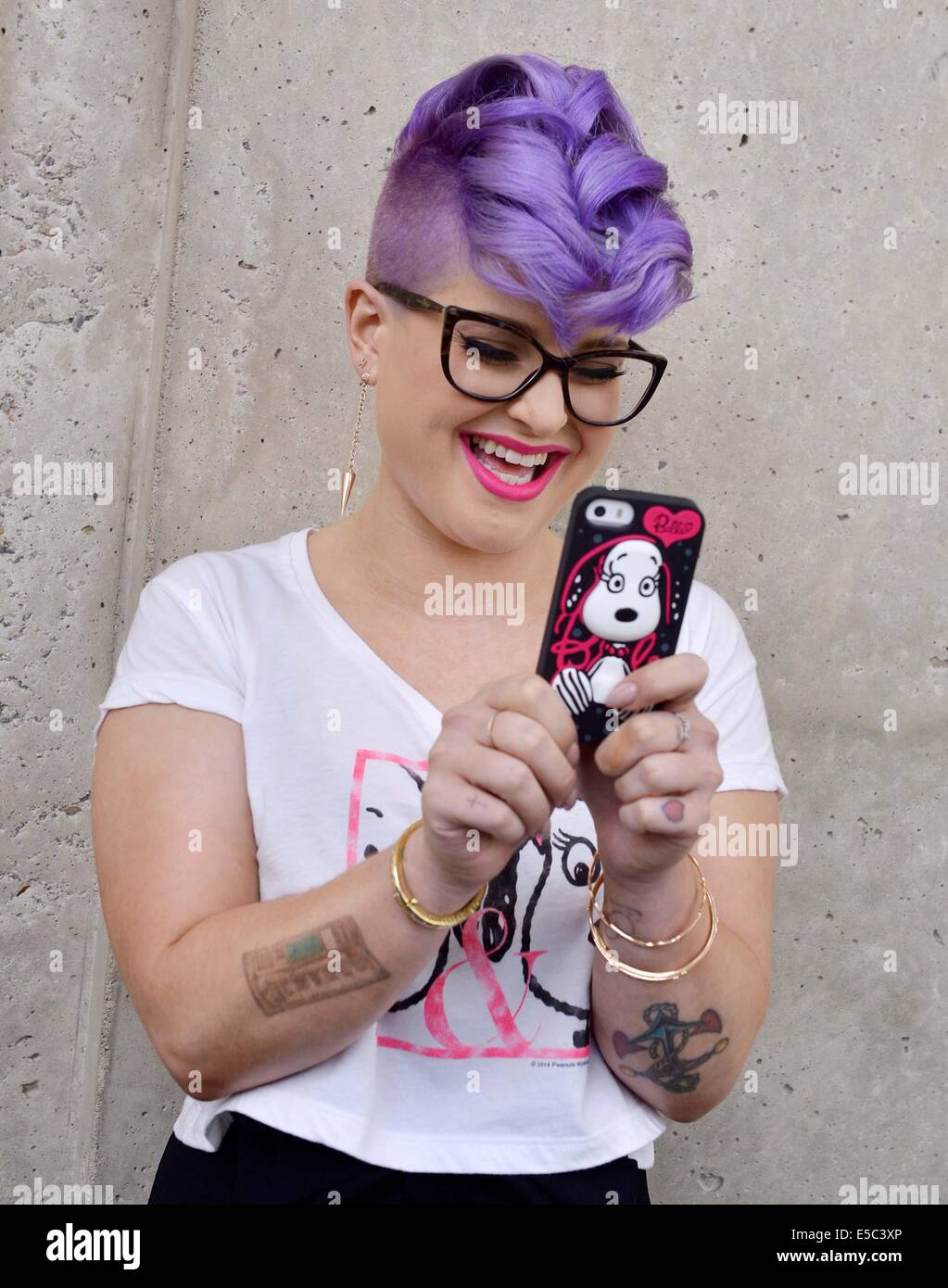 Kelly Osbourne Purple Hair Fashion Police