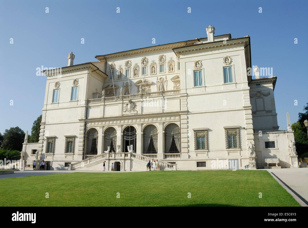 Villa borghese park rome hi-res stock photography and images - Alamy