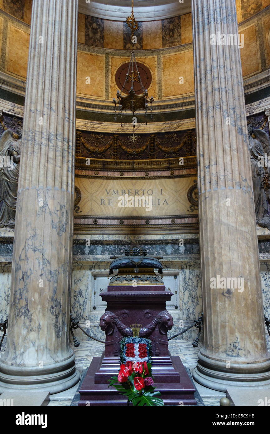Tomb of Umberto I Inside the Pantheon Rome Italy Stock Photo - Alamy
