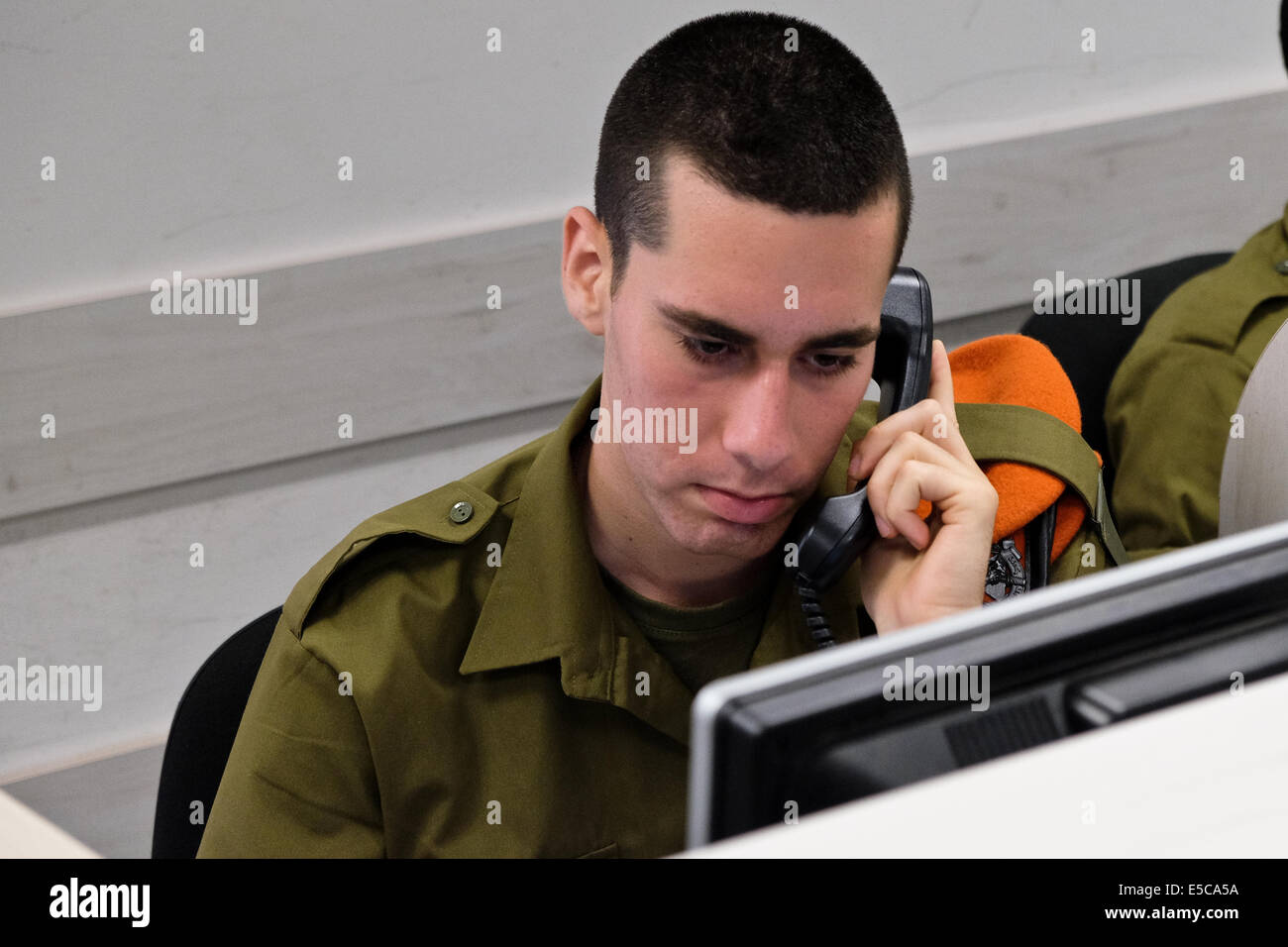 Jerusalem, Israel. 27th July, 2014. IDF soldiers operate one hundred ...