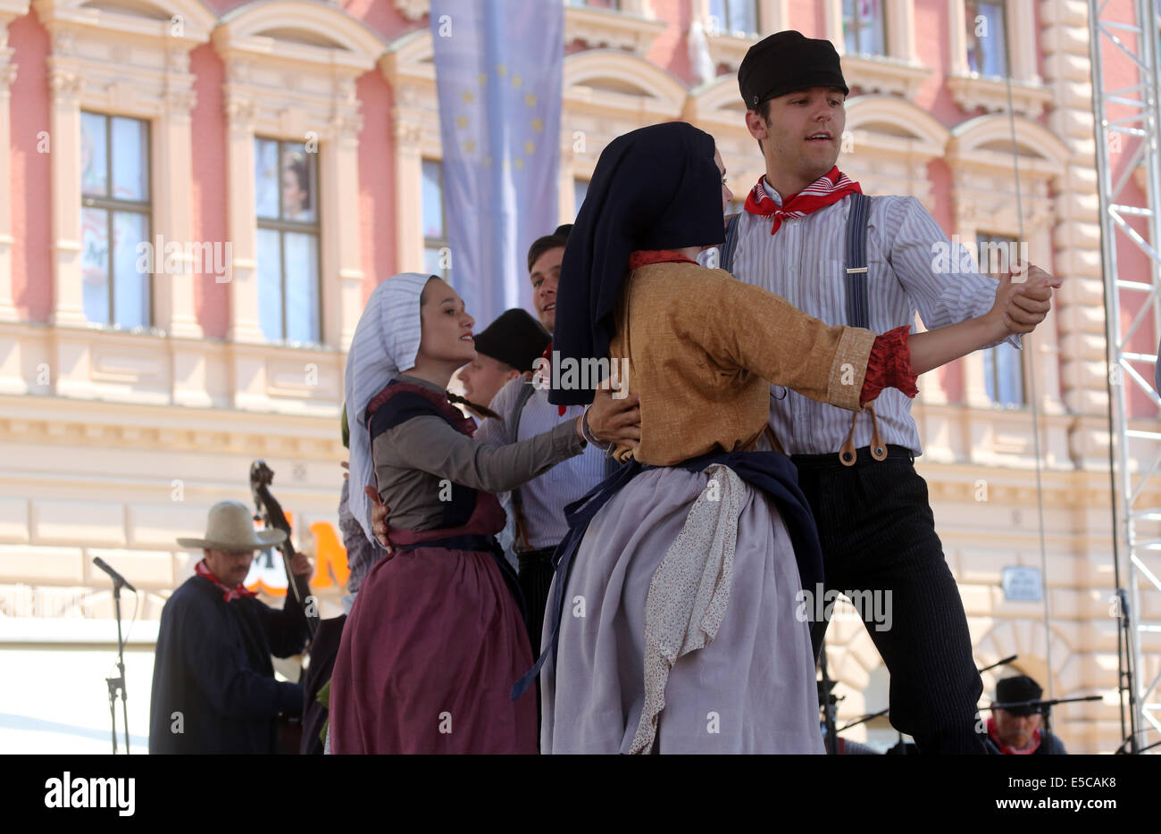 The girl from flanders hi-res stock photography and images - Alamy