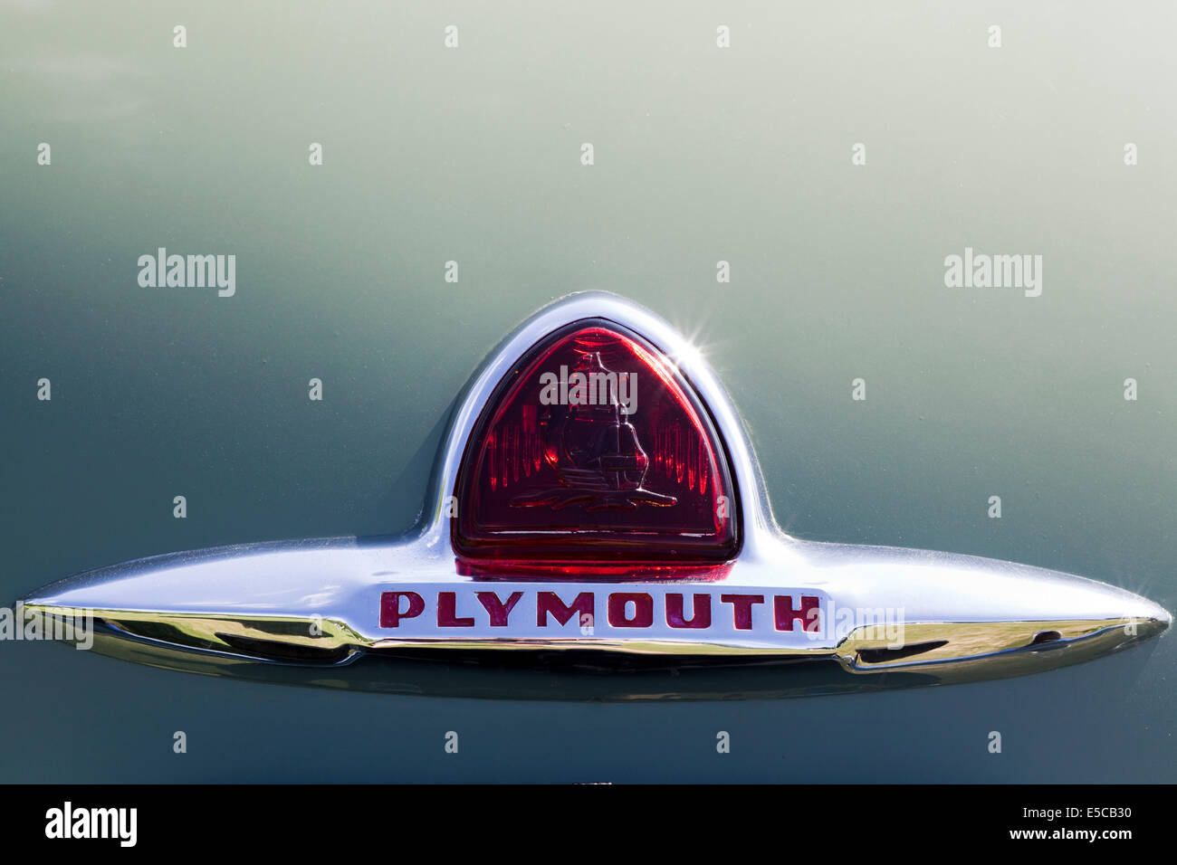 Antique plymouth car logo symbol hi-res stock photography and images ...