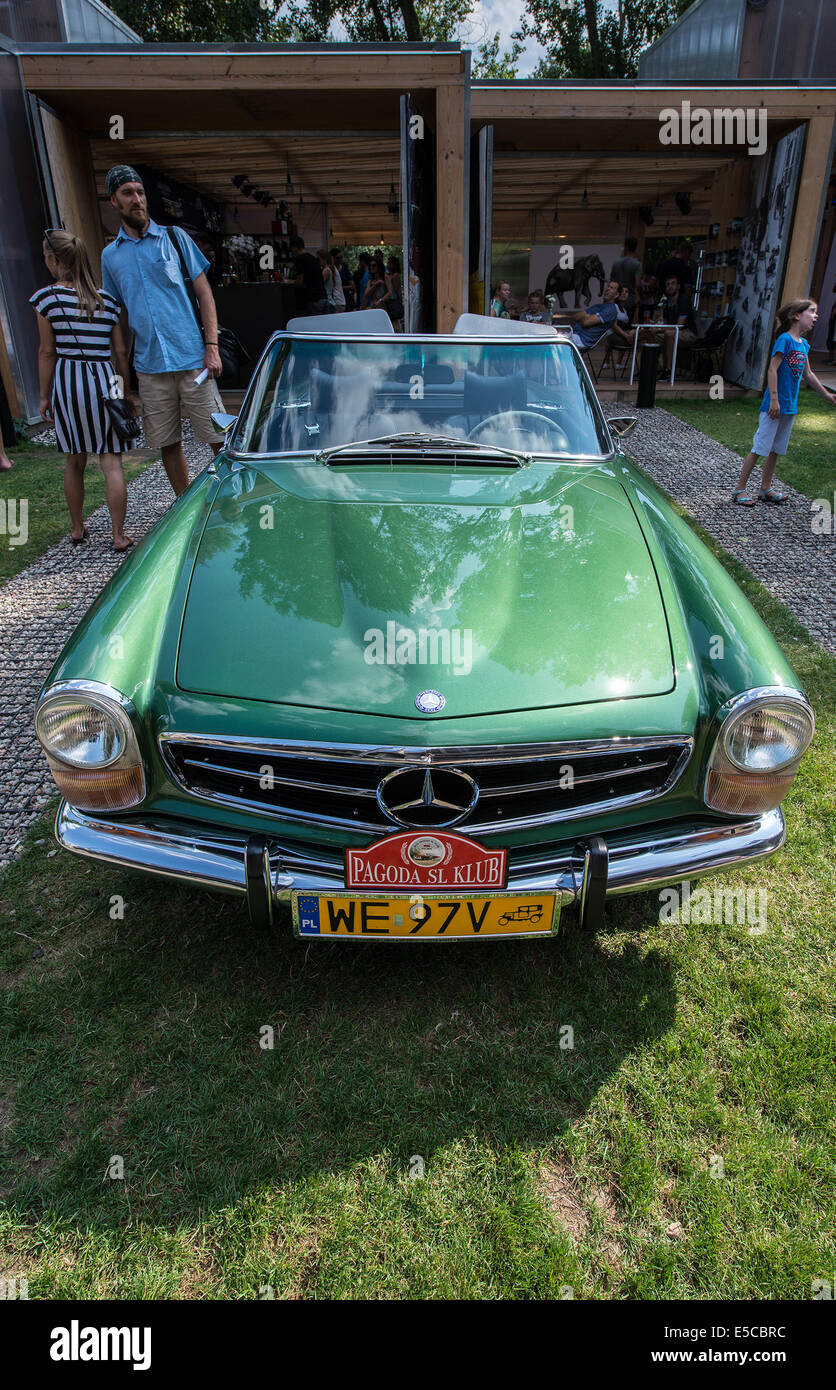 Warsaw, Poland. 27th July, 2014. Mercedes-Benz W113 280 SL during ...