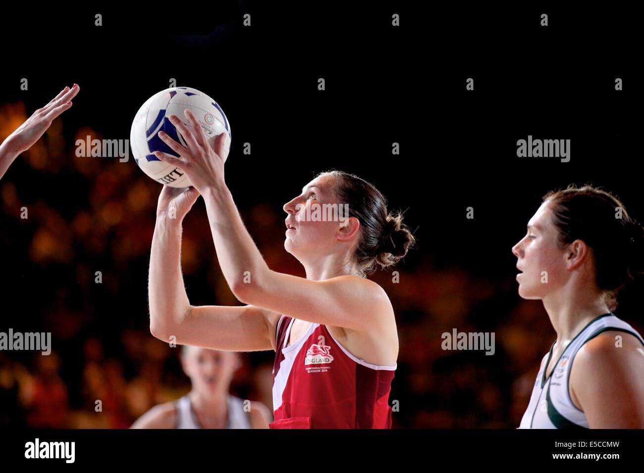 Commonwealth Games Netball England High Resolution Stock Photography ...