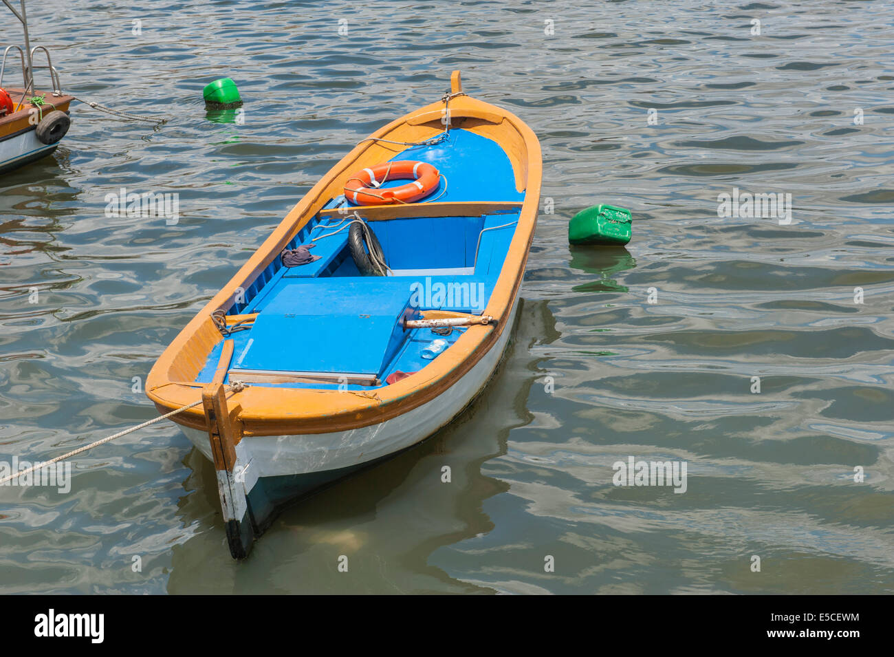 Small pleasure boat hi-res stock photography and images - Alamy
