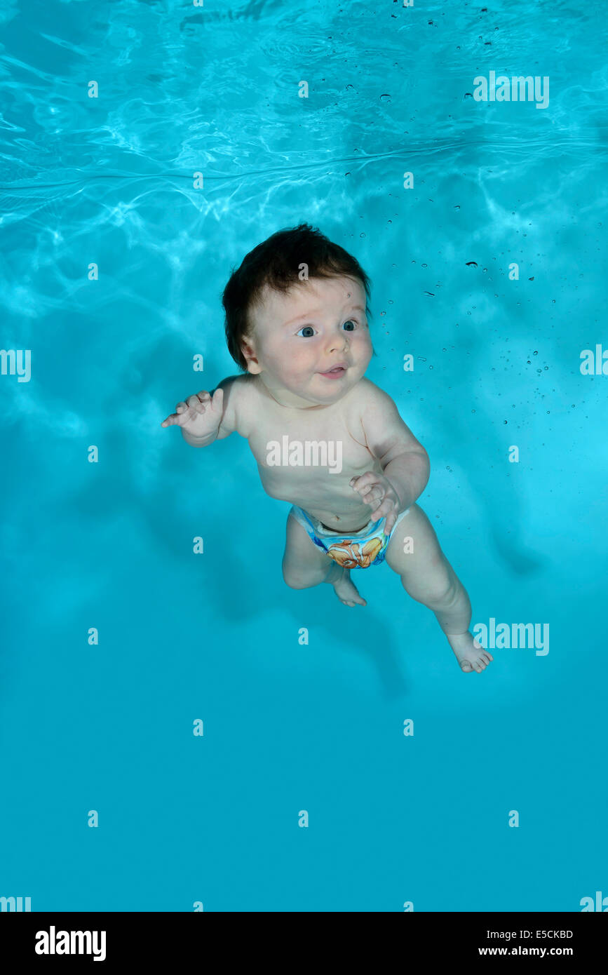 Baby swimming underwater hi-res stock photography and images - Alamy