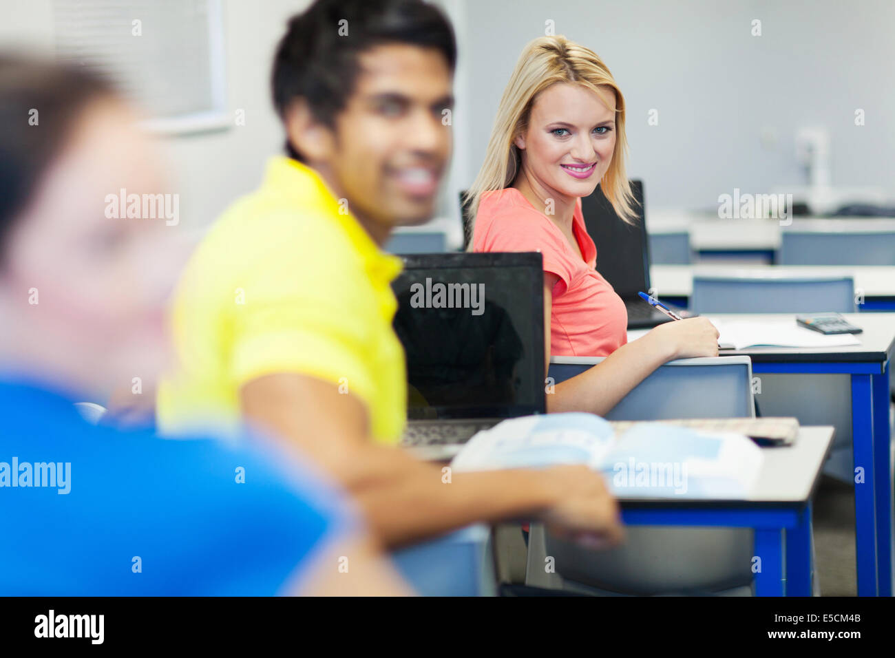 Indian college girl lecture hall hi-res stock photography and images ...