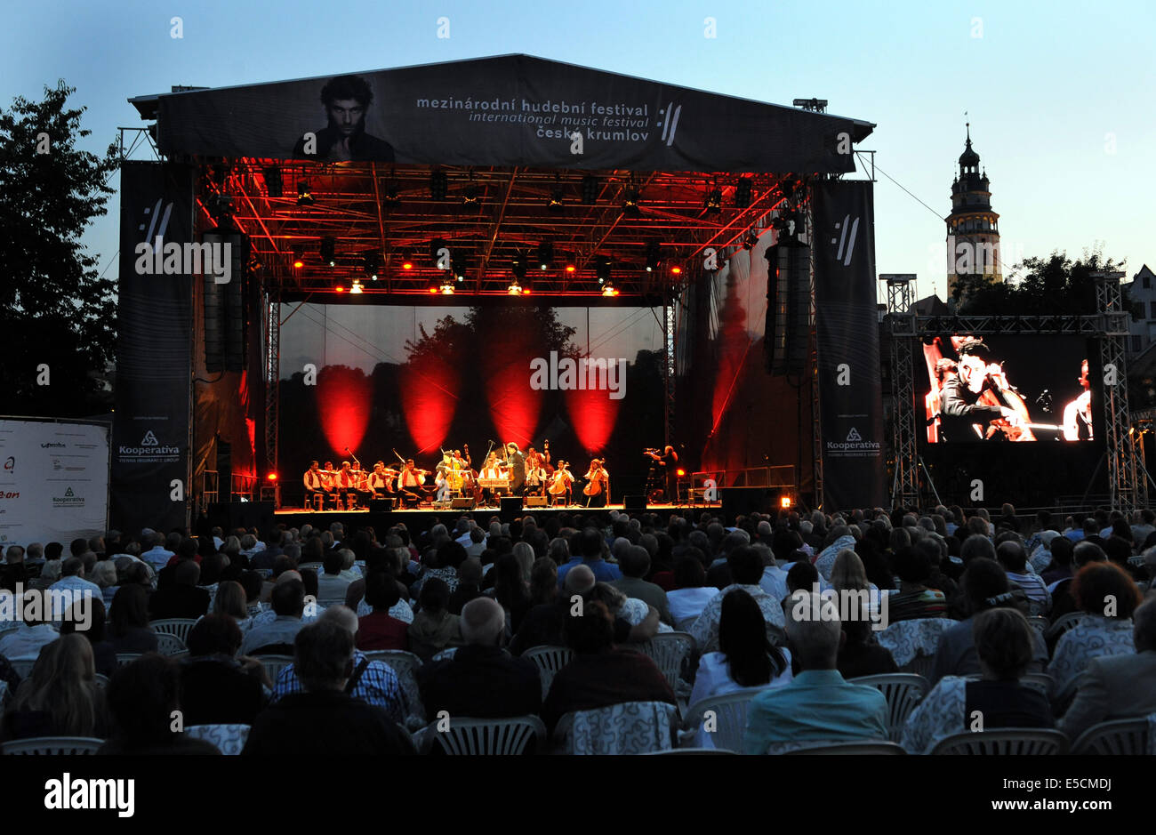 The Gypsy Virtuoso Orchestra of Hungary performs during a concert at ...