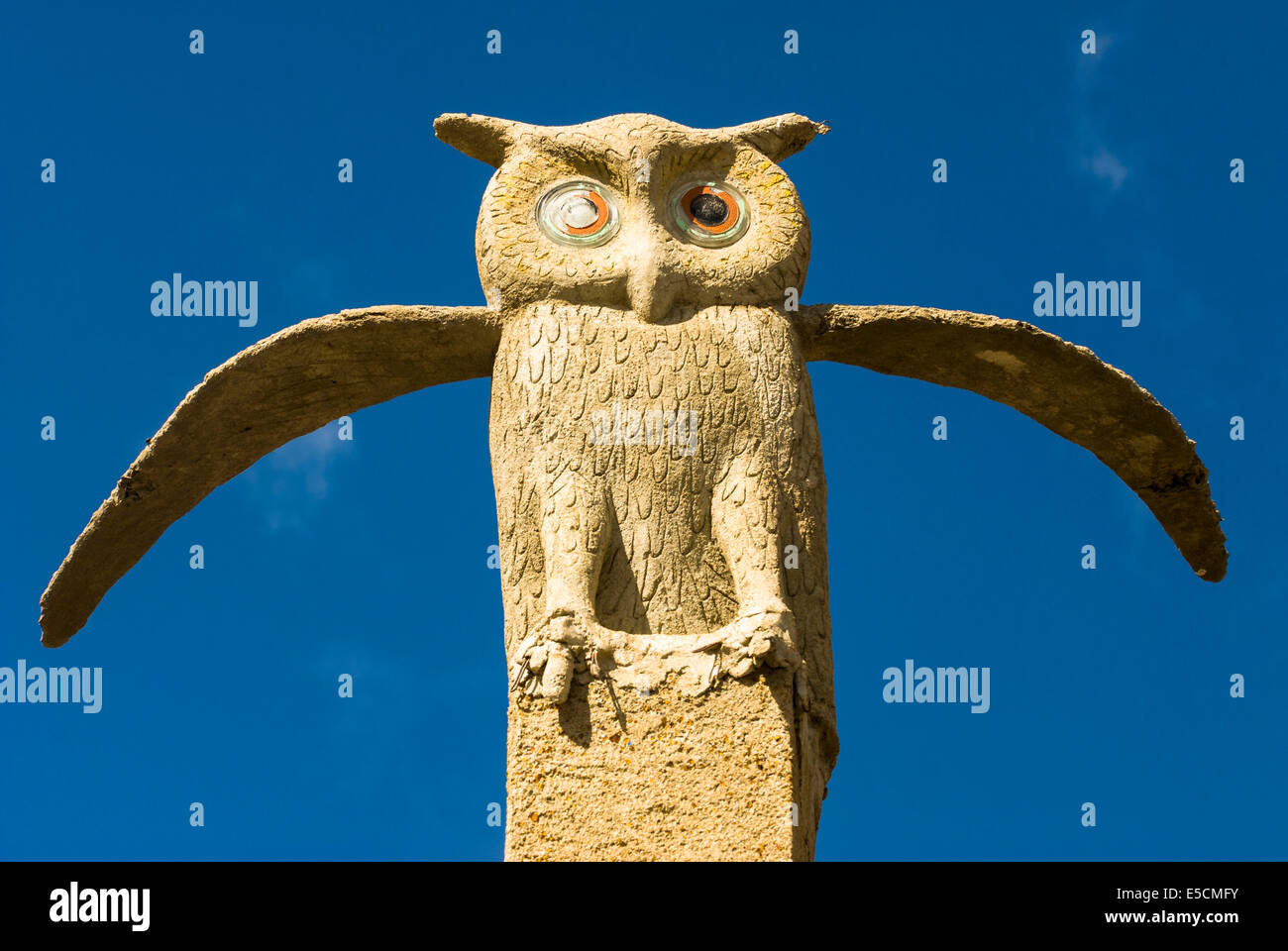 Owl sculpture, The Owl House, Museum of artist Helen Martins, Nieu ...