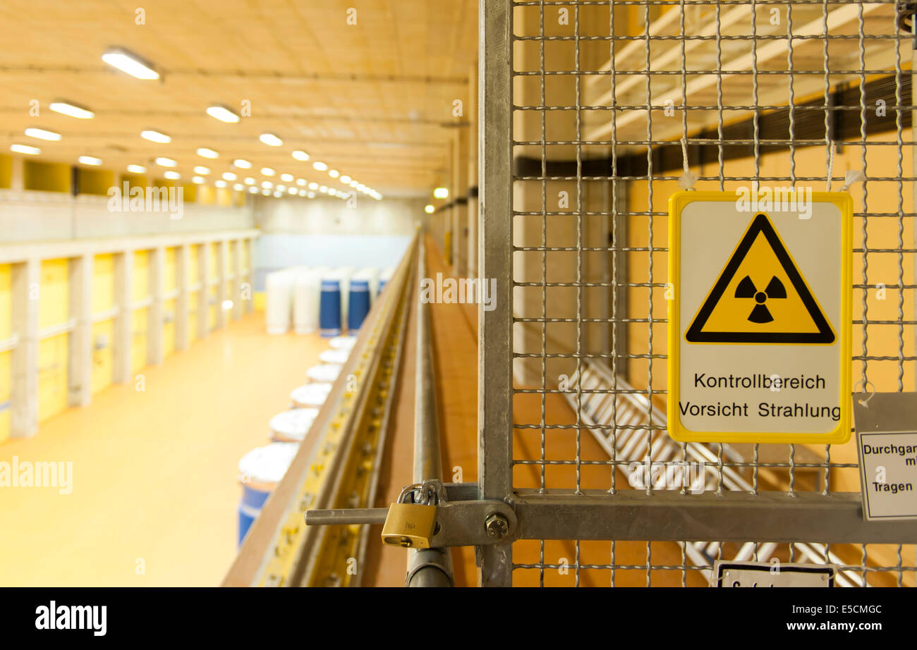 Spent fuel rods hi-res stock photography and images - Alamy