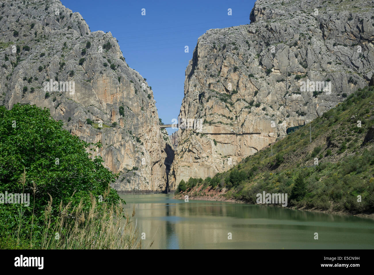 Rio Guadalhorce with Caminito del Rey via ferrata, Alora, Andalucia ...