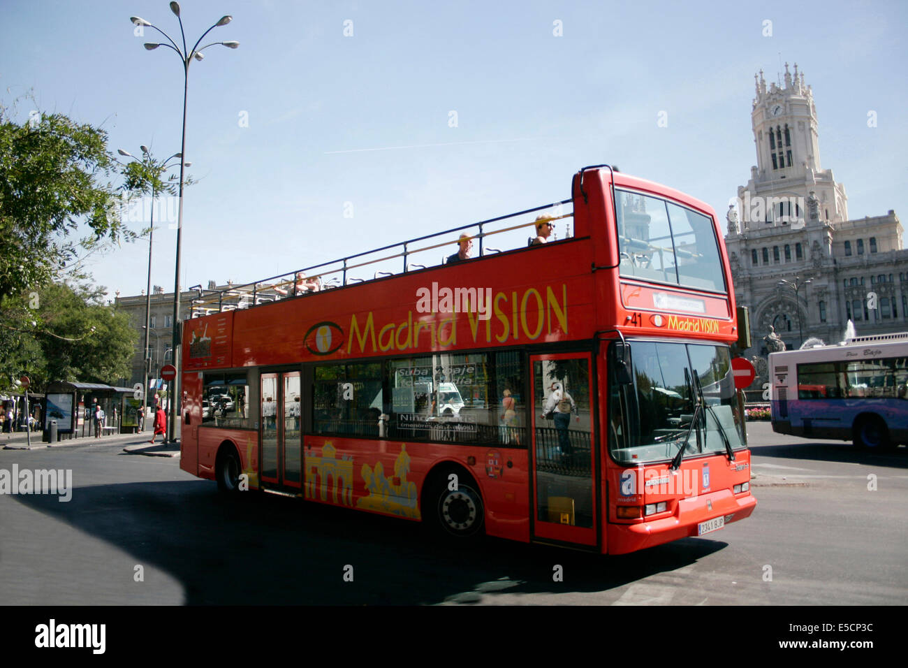 tourist bus, madrid, spain Stock Photo - Alamy
