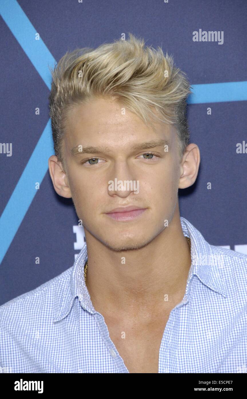 Los Angeles, CA, USA. 27th July, 2014. Cody Simpson at arrivals for ...