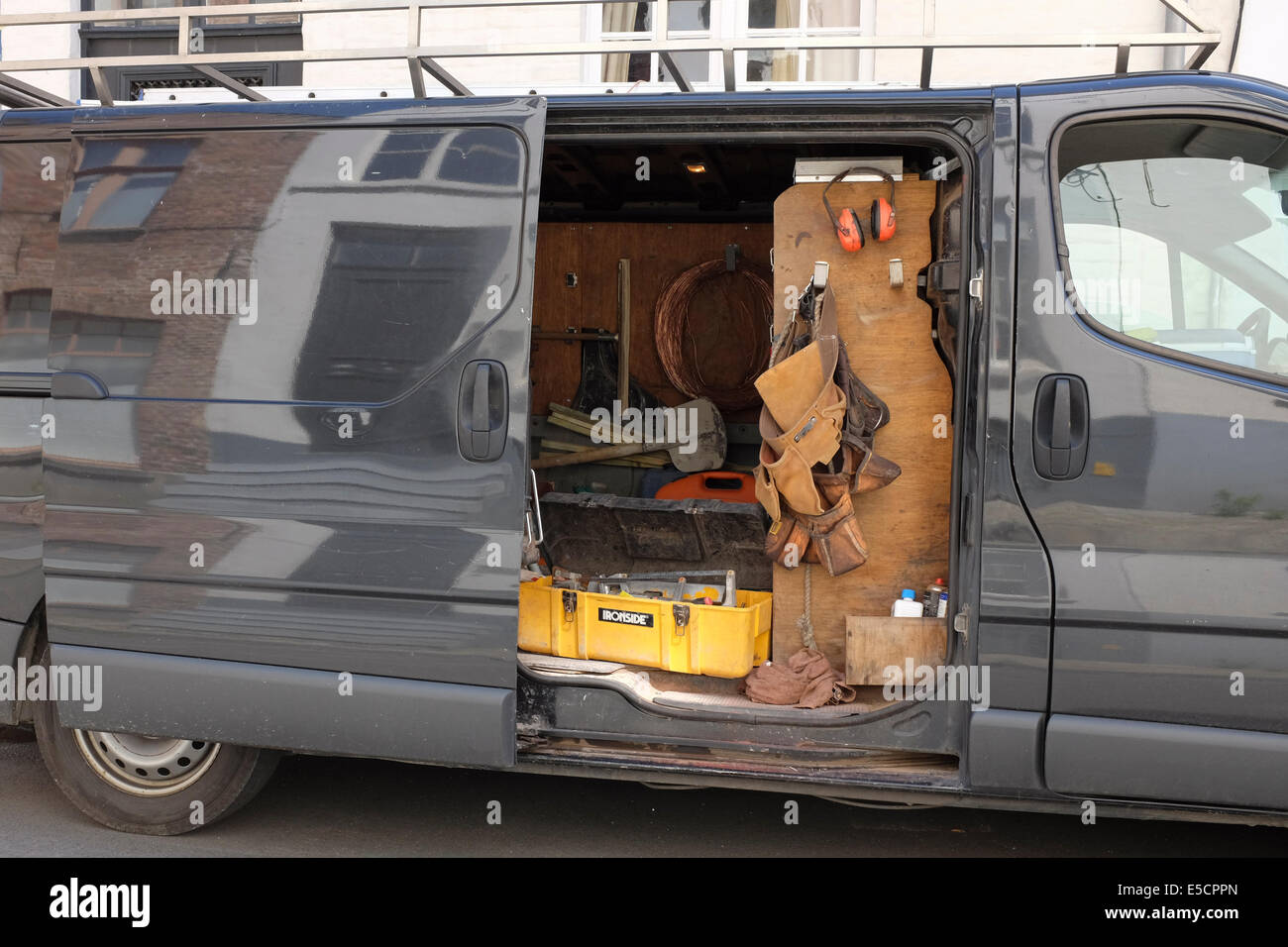 Open tools van hi-res stock photography and images - Alamy