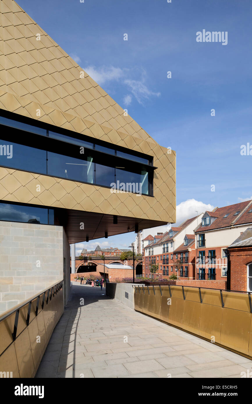 The Hive Library, Worcester Stock Photo - Alamy