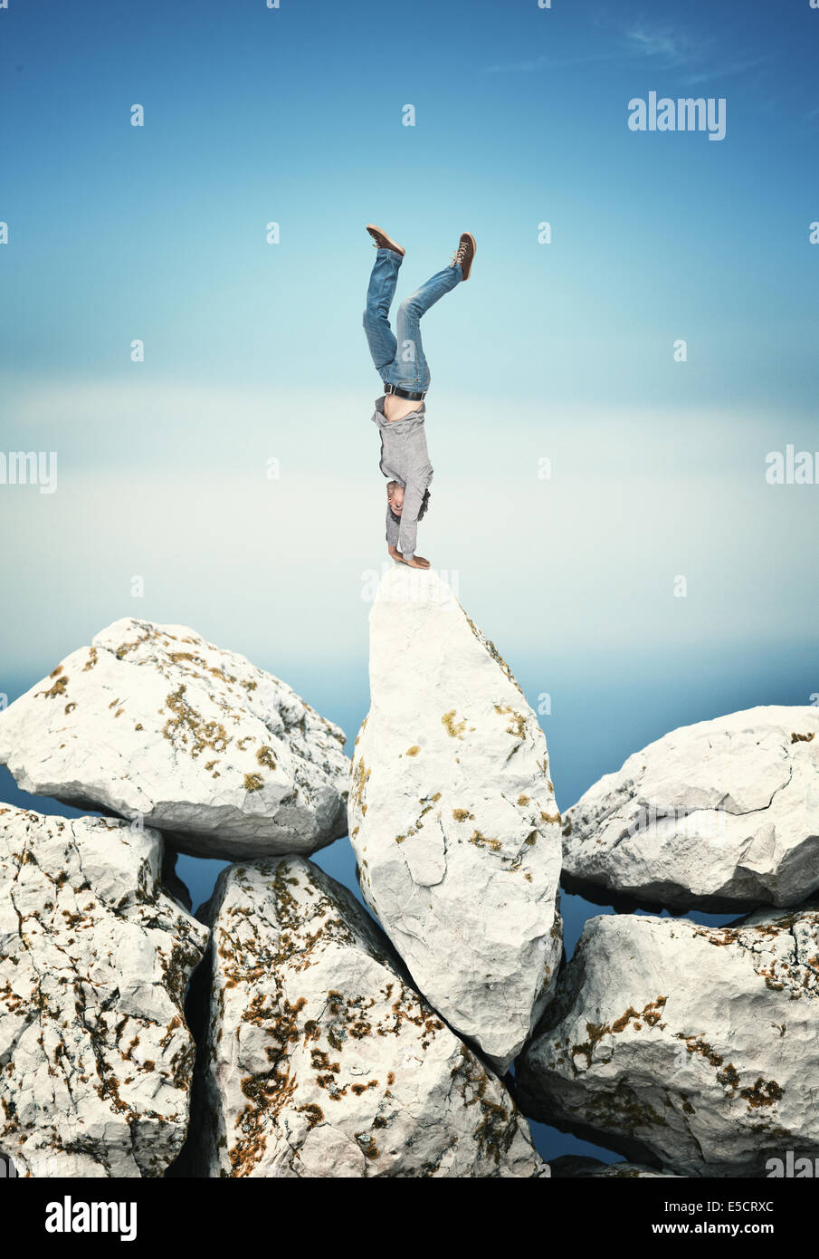 Acrobat man hi-res stock photography and images - Alamy