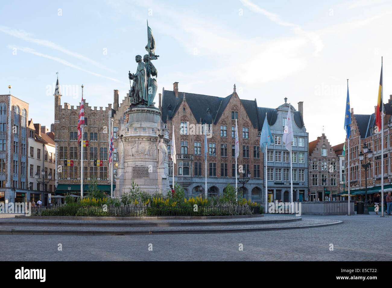 Flags of bruges city hi-res stock photography and images - Alamy