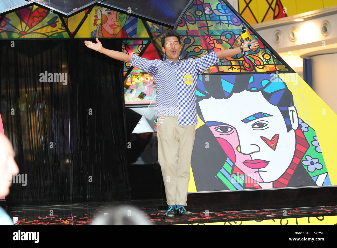 Hong Kong, China. 27th July, 2014. Singer and actor Aaron Kwok attends ...