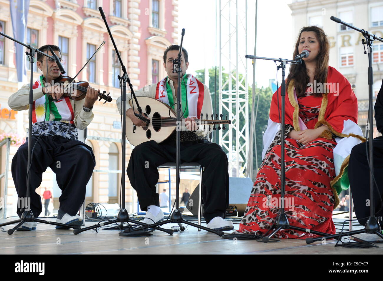 Members of folk group Payiz from Sulaimaniya, Kurdistan, Iraq during ...