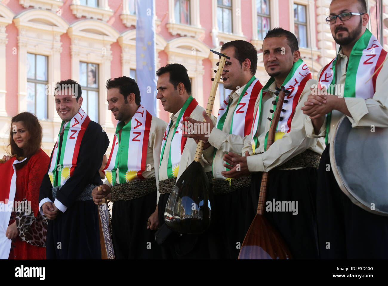 Members of folk group Payiz from Sulaimaniya, Kurdistan, Iraq during ...