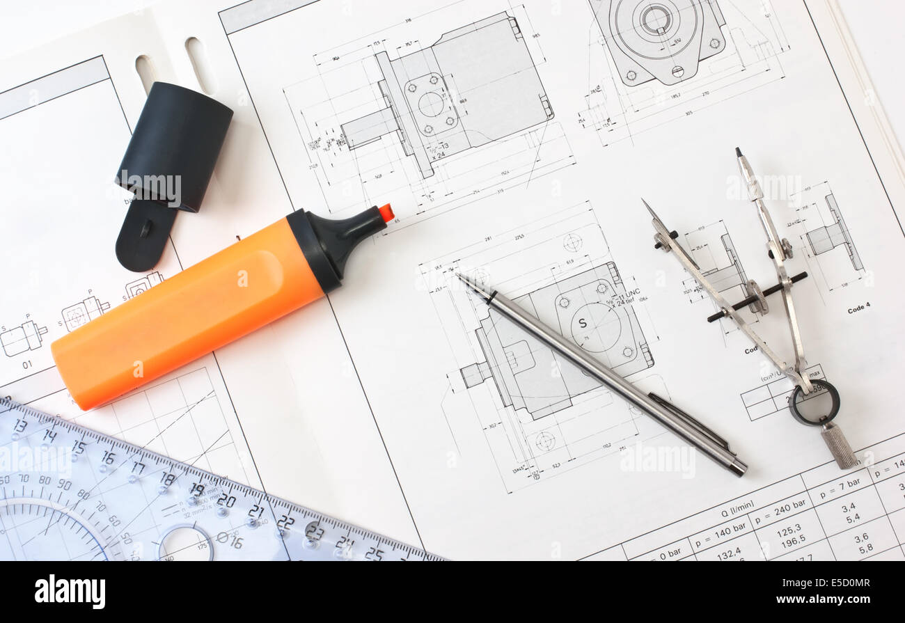 drawing tools in the workplace technologist Stock Photo - Alamy