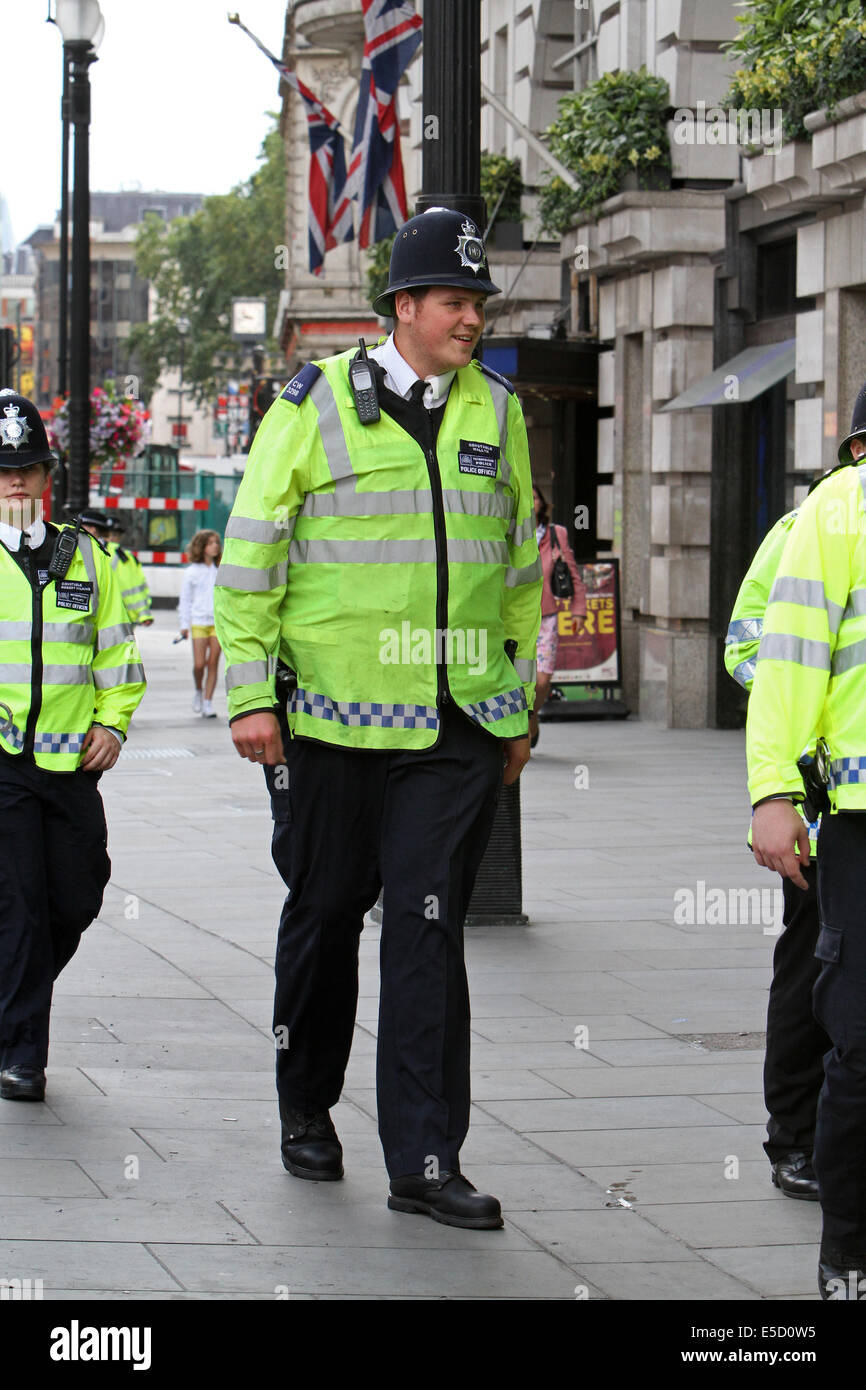 Police officers pose in uniform hi-res stock photography and images - Alamy