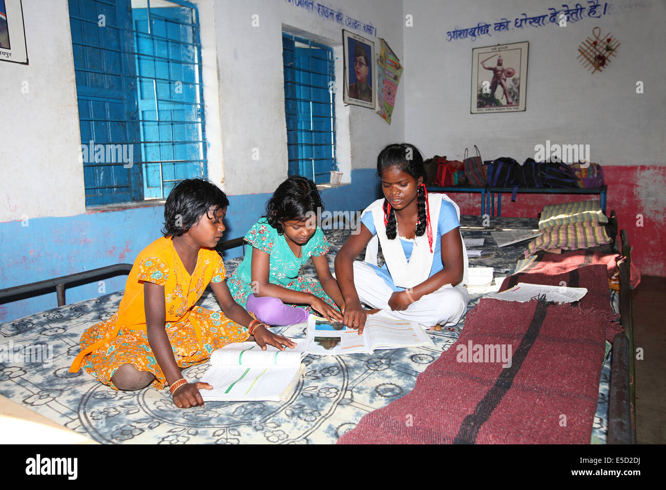 Tribal children studying in a hostel room, Pahadi Korba tribe, Satrenga ...