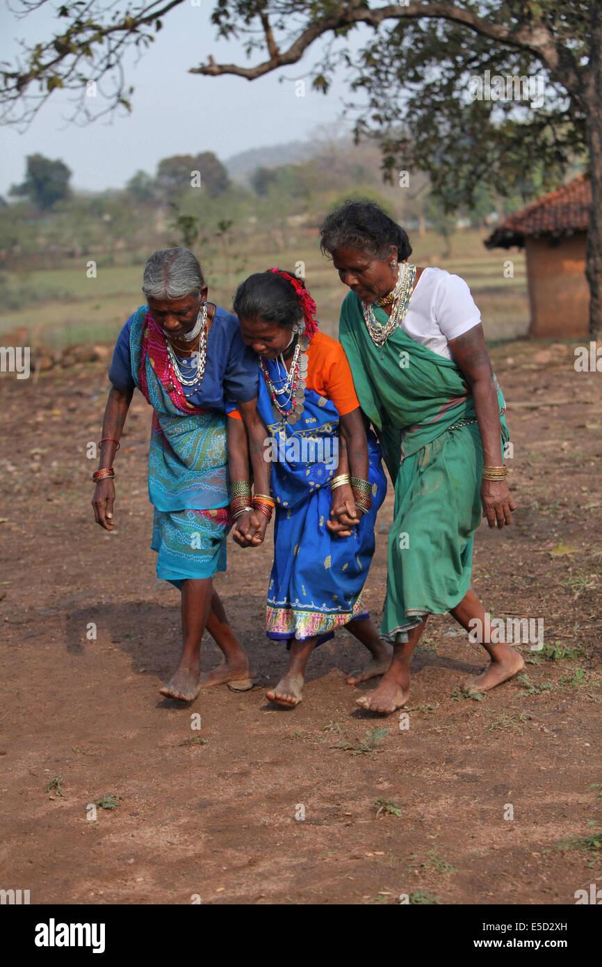 Tribal women dancing, Baiga tribe, Chattisgadh, India Stock Photo - Alamy