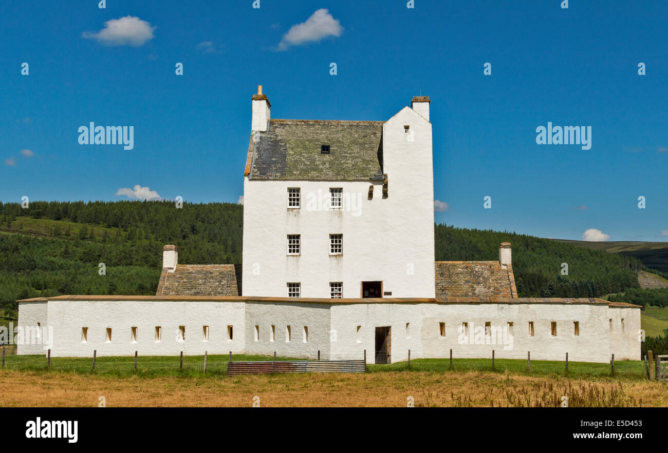 CORGARFF CASTLE ABERDEENSHIRE SCOTLAND LOCATED IN STRATHDON Stock Photo ...