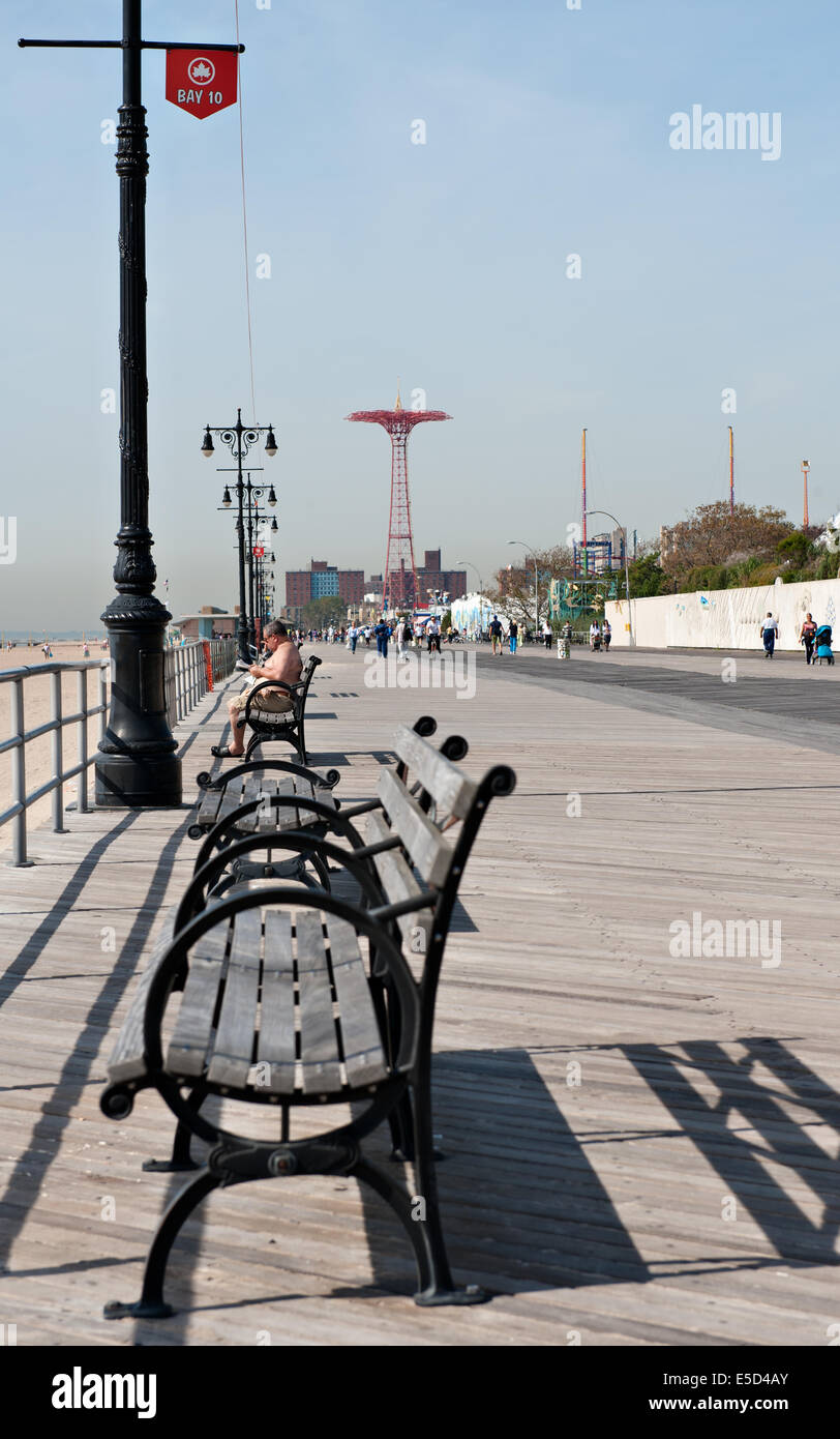Benches on the boardwalk Stock Photo - Alamy