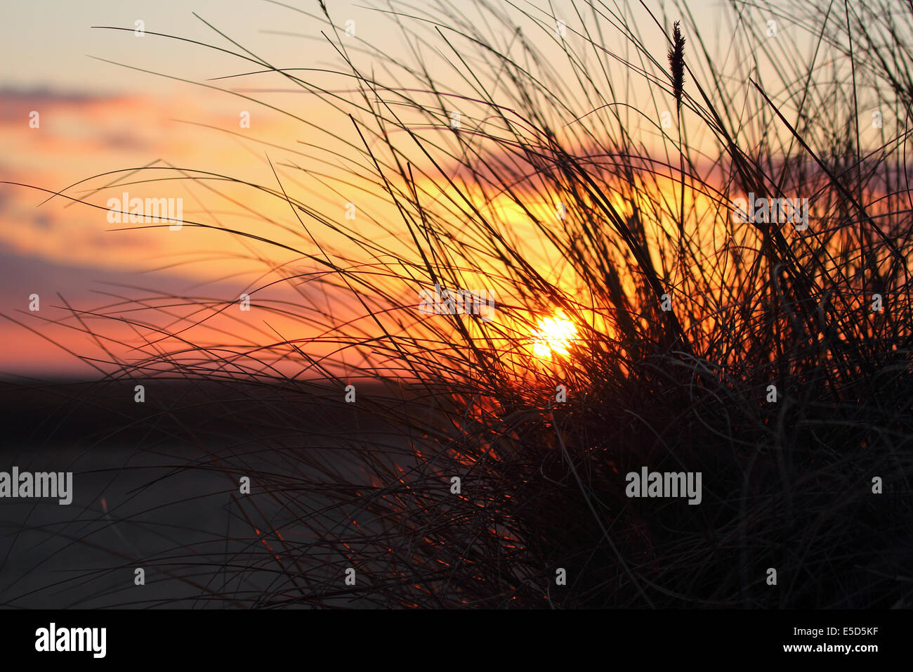 Sunset on the beach at Lytham St. Annes Stock Photo - Alamy
