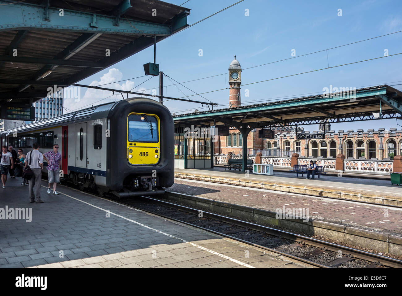 Passenger train at platform in the Gent-Sint-Pieters / Saint Peter's ...
