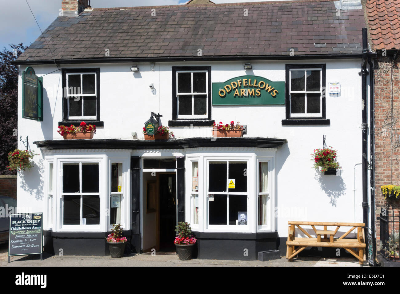 The oddfellows arms hi-res stock photography and images - Alamy