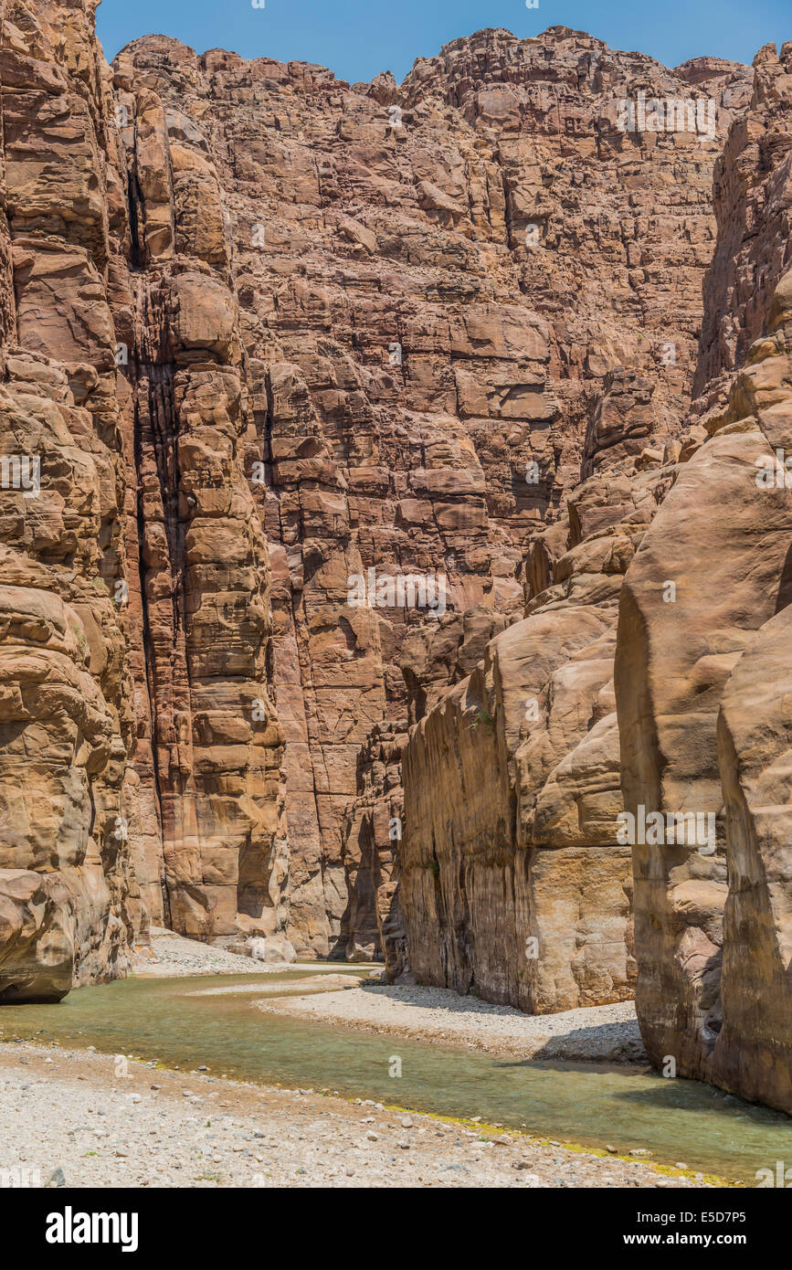 canyon wadi mujib in Jordan middle east Stock Photo - Alamy