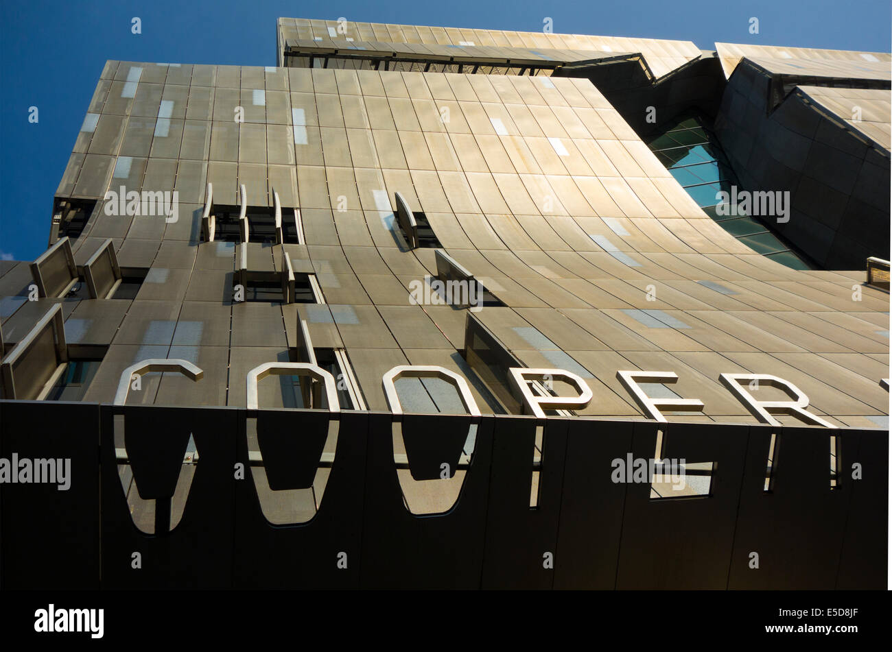 Cooper Union building exterior Stock Photo - Alamy