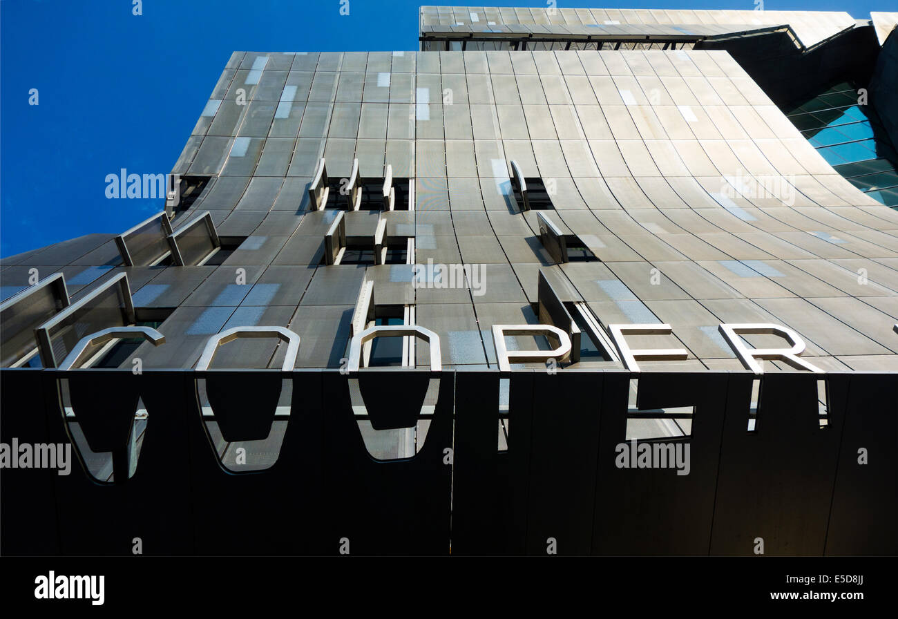 Peter cooper building hi-res stock photography and images - Alamy