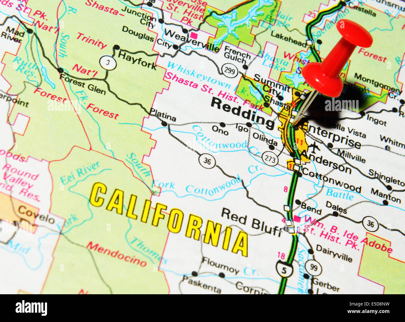 Road map usa red pin hi-res stock photography and images - Alamy