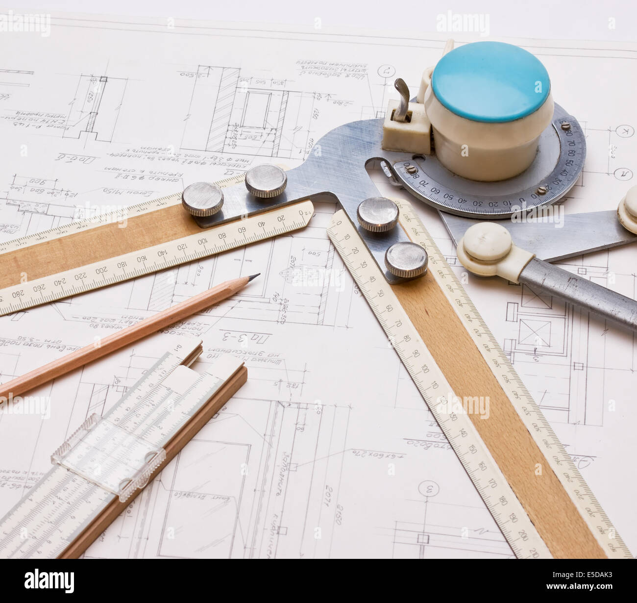 old drawing apparatus and instruments Stock Photo - Alamy