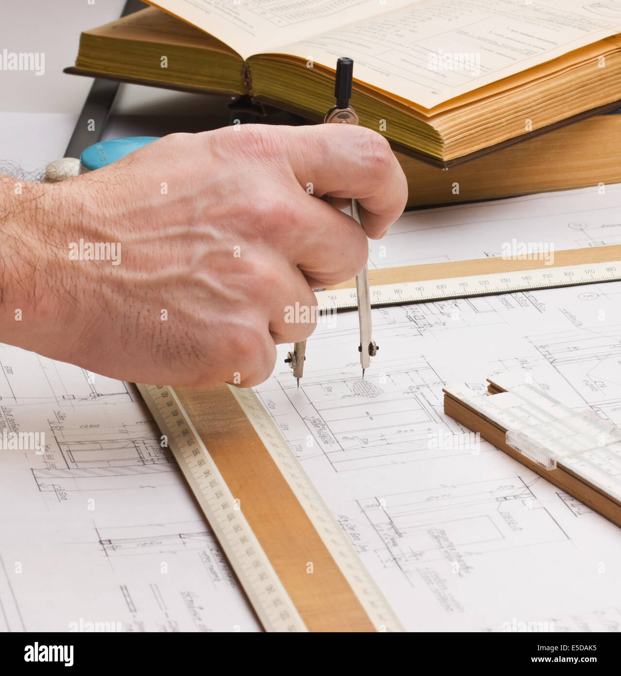 old drawing apparatus and instruments Stock Photo - Alamy