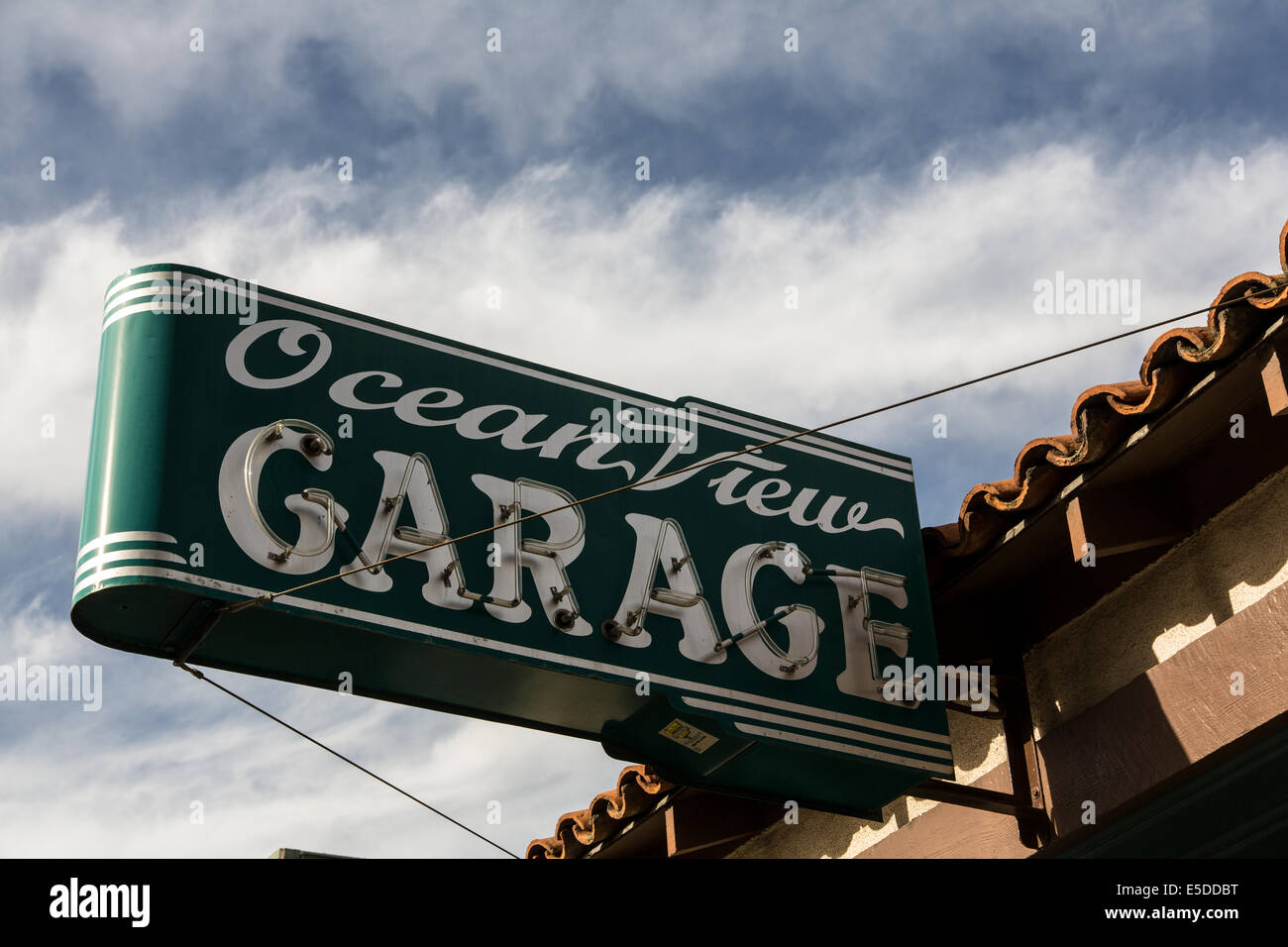 Ocean View Garage Stock Photo - Alamy