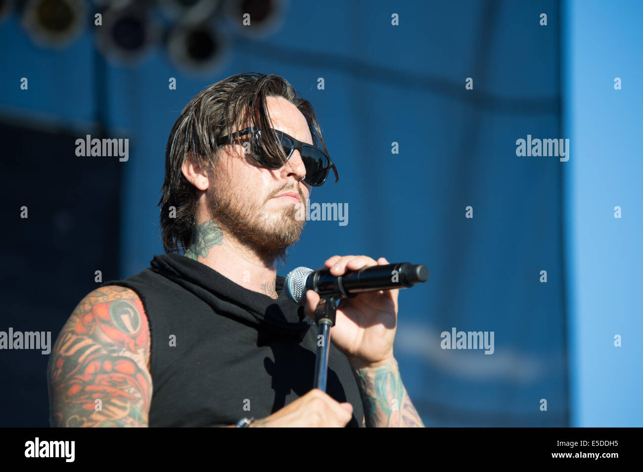 James hart hi-res stock photography and images - Alamy