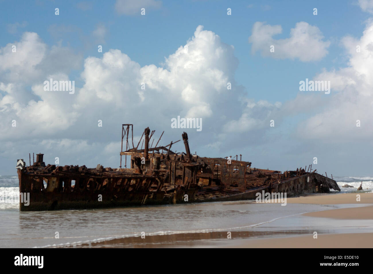 The Maheno shipwreck, Fraser Island Stock Photo - Alamy